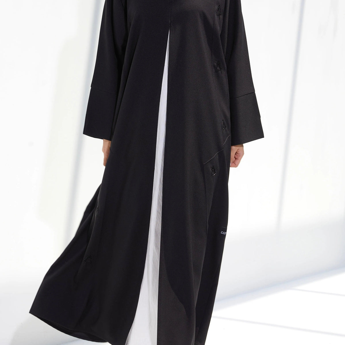 Black Crepe Custom Abaya with Front Pintux Beadwork – Posh Abaya